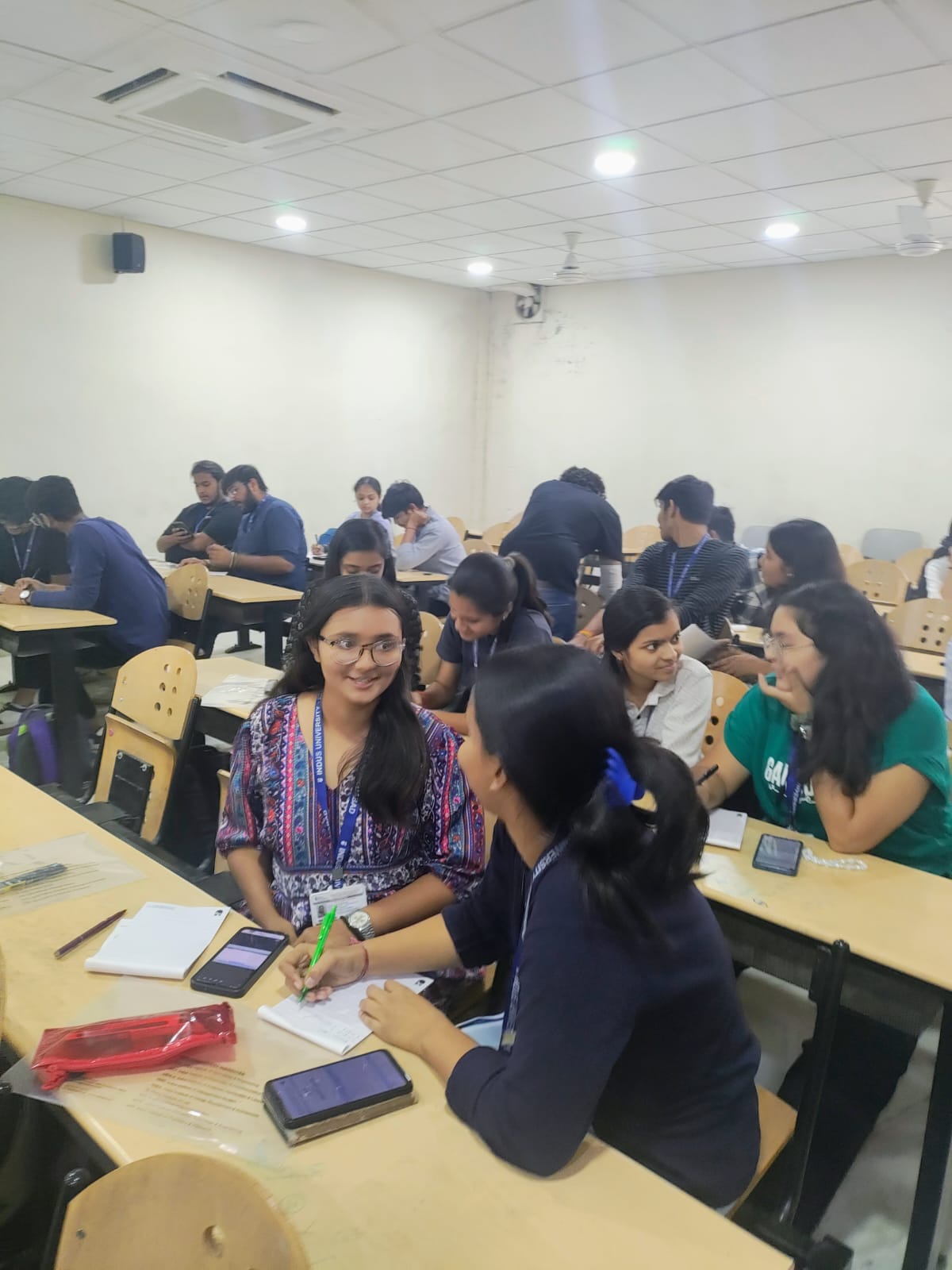 Top BBA & MBA College in Ahmedabad, Gujarat | Indus IIMS