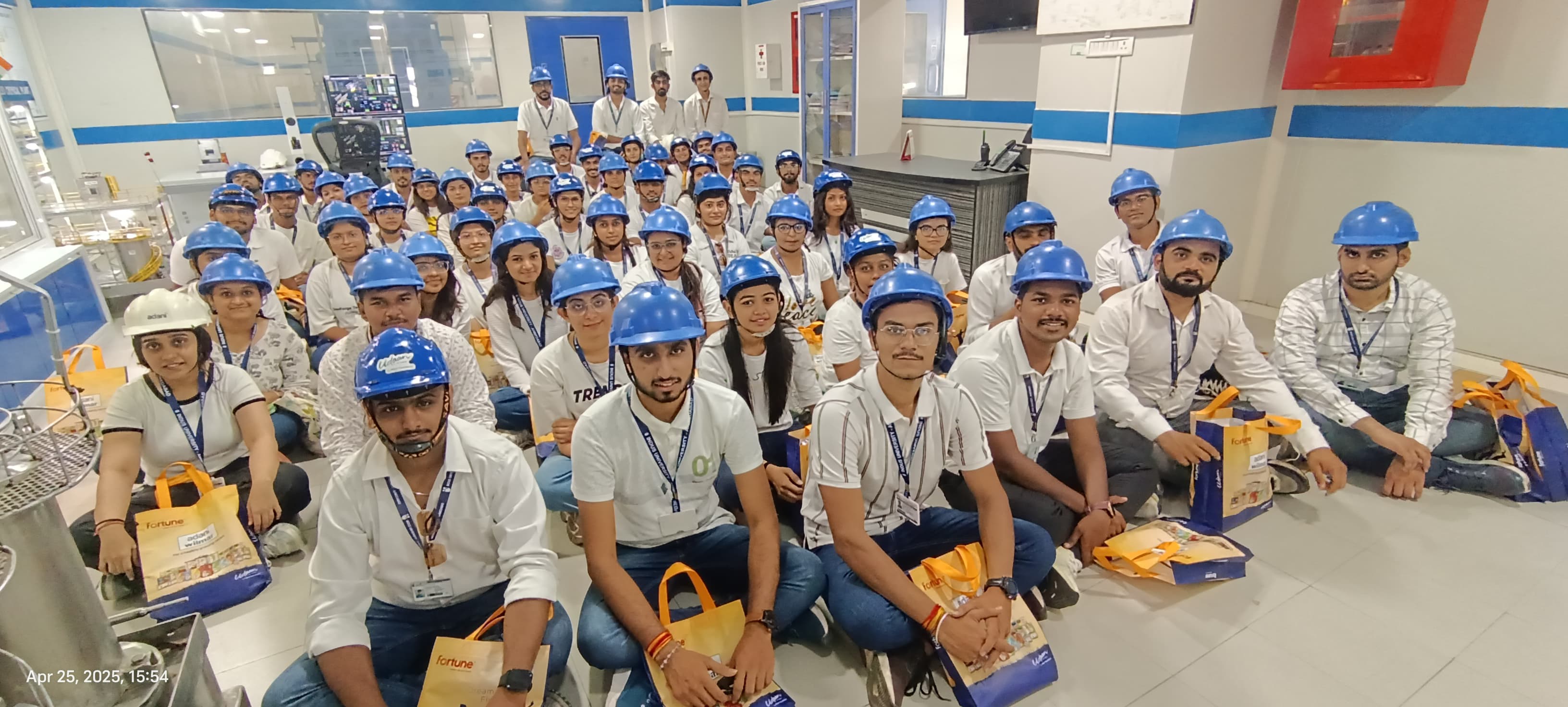 Top BBA & MBA College in Ahmedabad, Gujarat | Indus IIMS